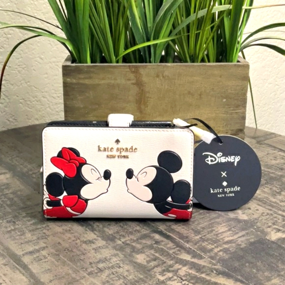Nwt Disney X Kate Spade Mickey And Minnie Wallet - Gem